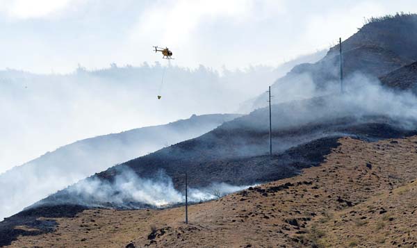 Fire blackens over 4,100 acres | News, Sports, Jobs - Maui News